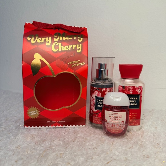 Bath & Body Works | Bath & Body | Bath Body Works Very Merry Cherry Set ...